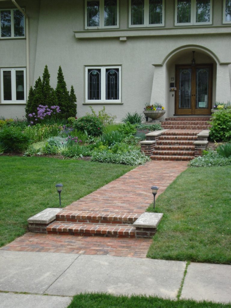 Clay paver front walk - Hirsch Brick and Stone